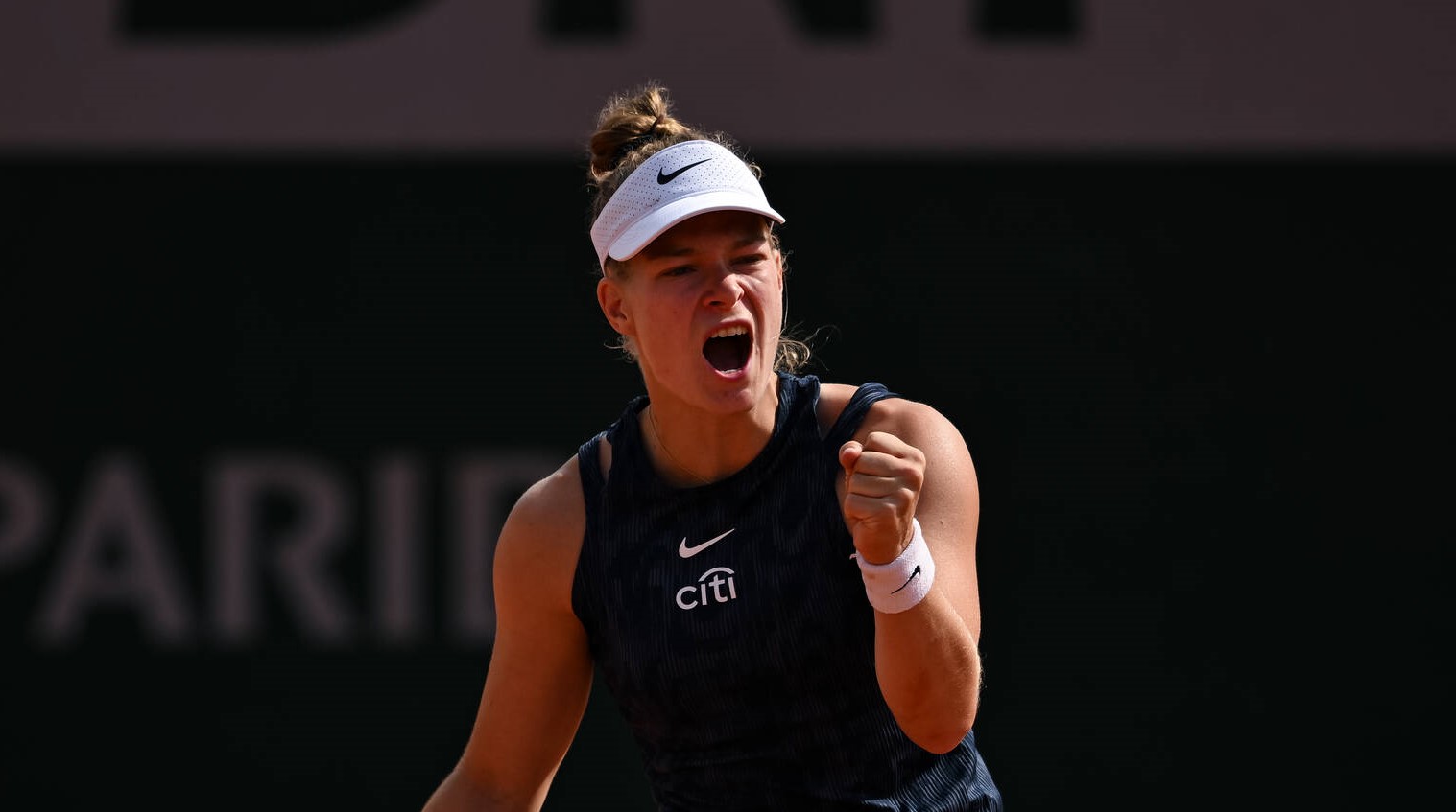De Groot puts streak behind her as Chinese stars cherish biggest stage ...
