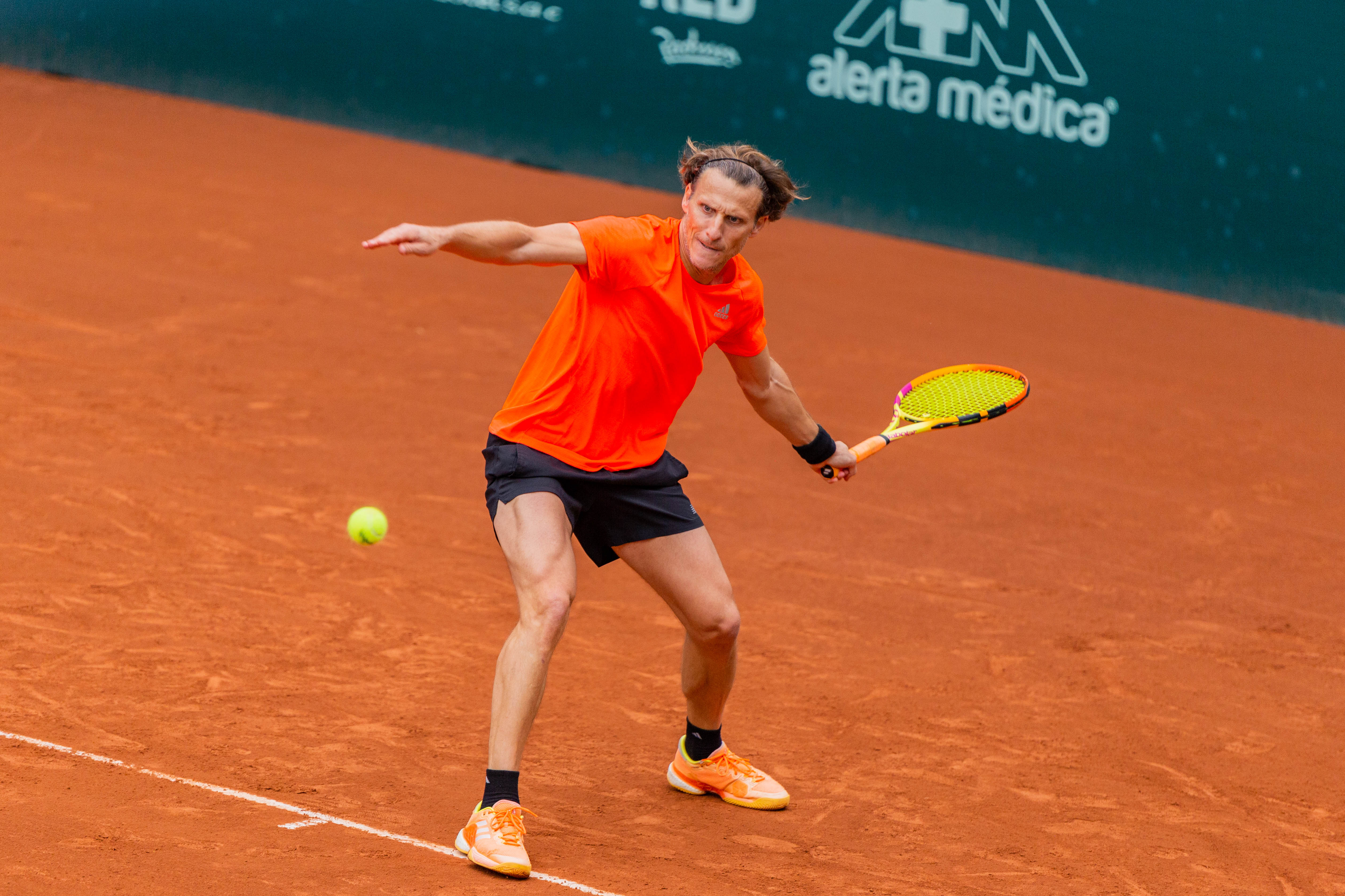 ‘I like to challenge myself’: Ex-United star Forlan makes ITF debut | ITF